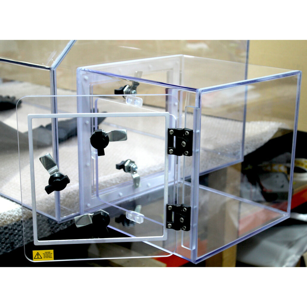 Sealed Glove Box - Thistle Scientific